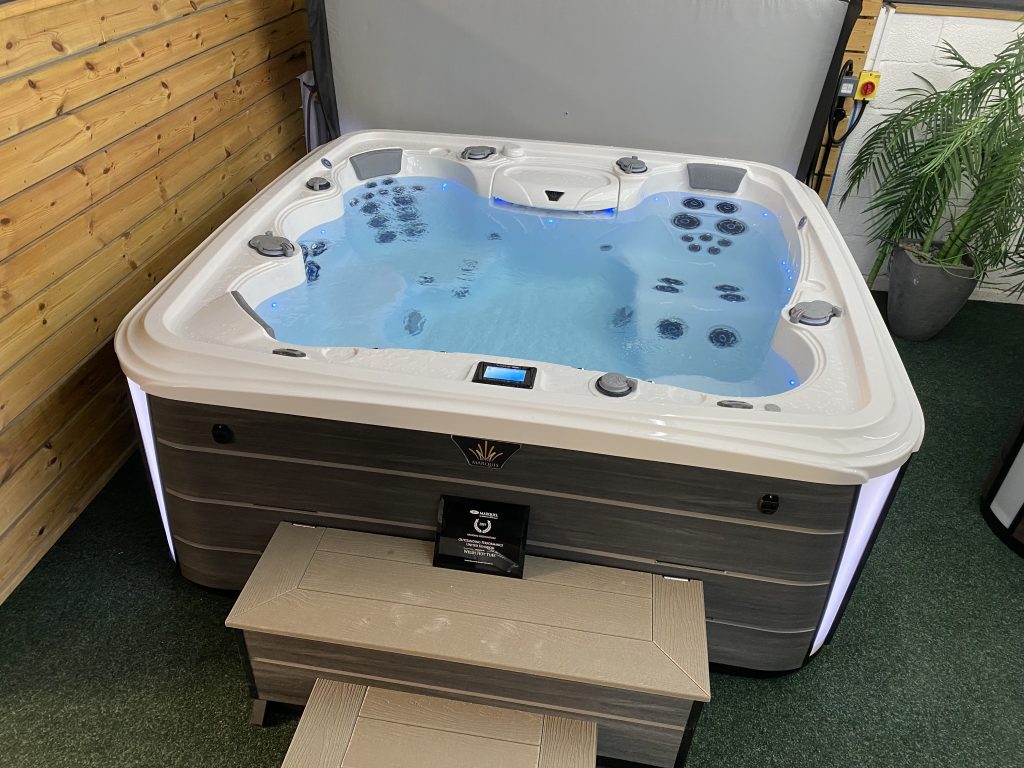 Marquis Spas Crown Epic – Welsh Hot Tubs