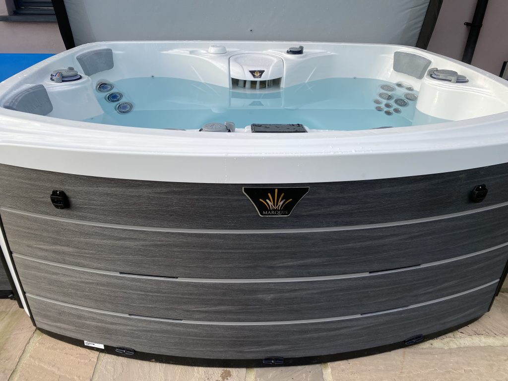 Marquis Spas Crown Spirit - Welsh Hot Tubs