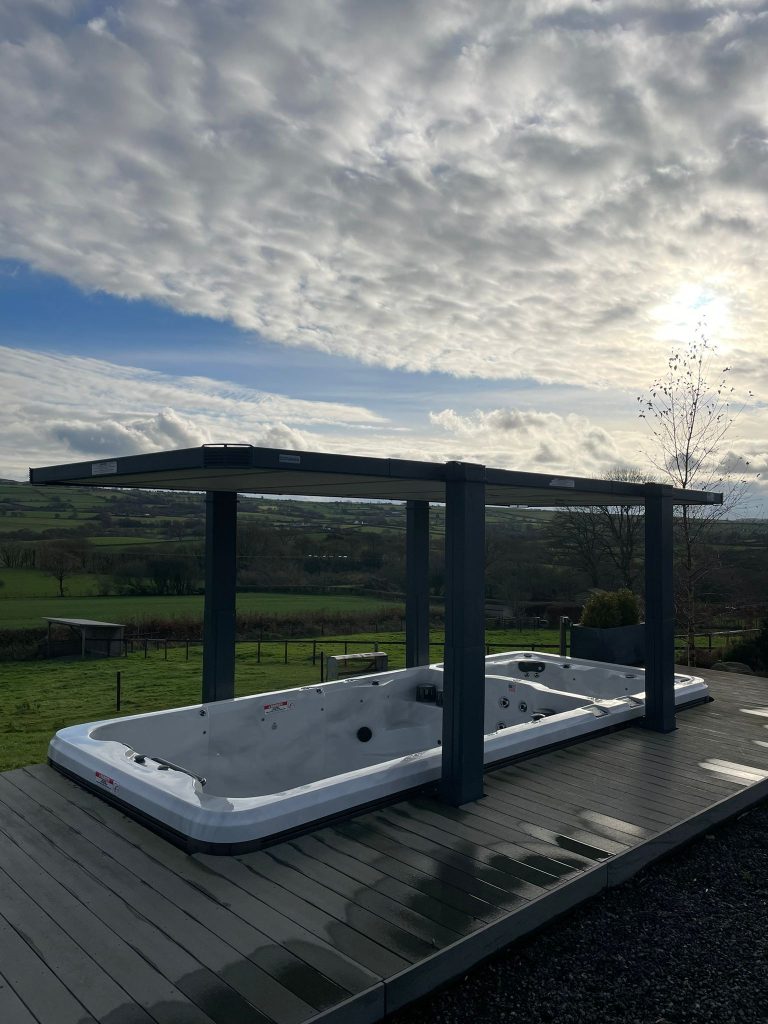Covana Legend - Welsh Hot Tubs